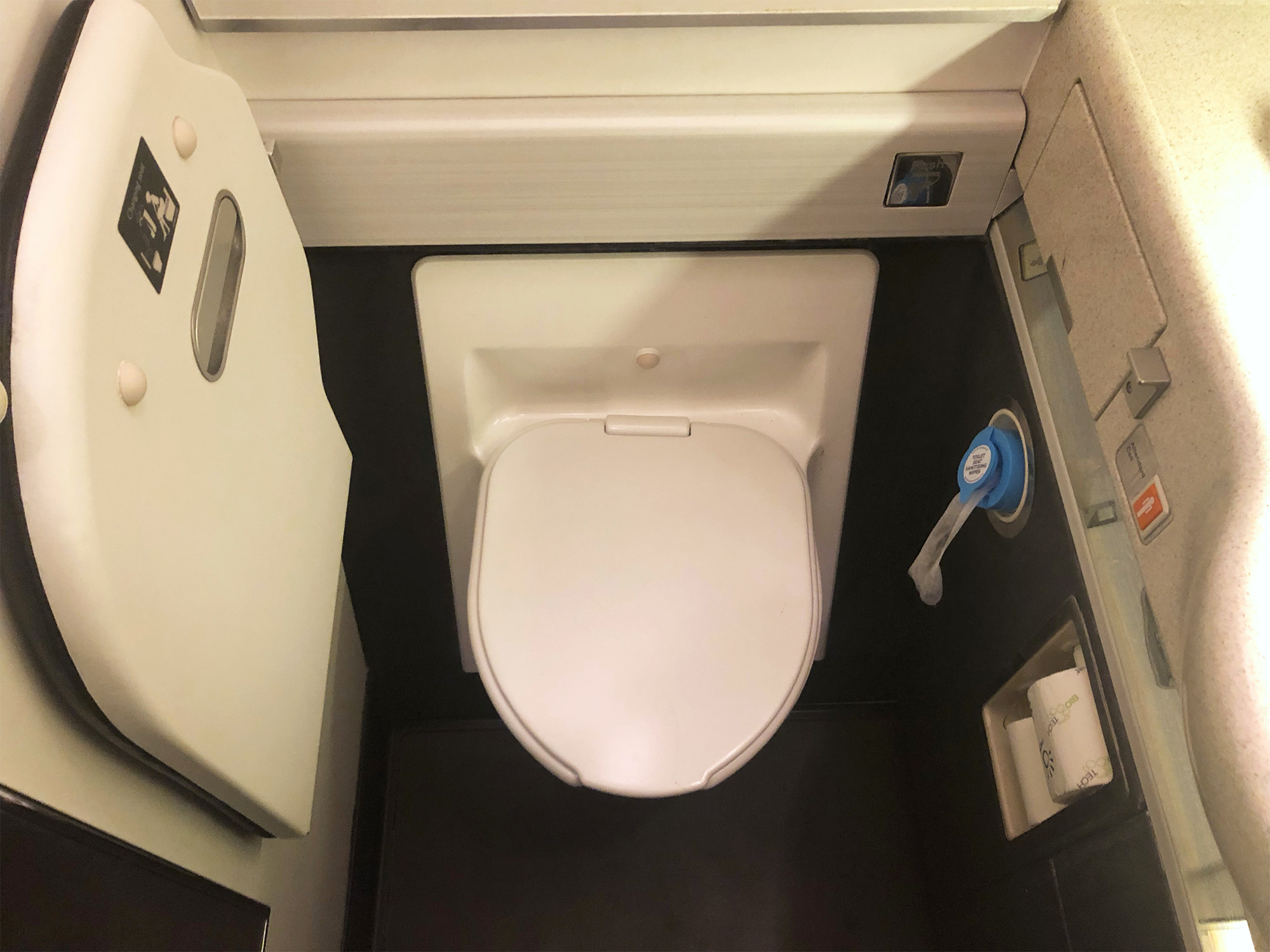What Is Toilet In British at Claudia Spencer blog