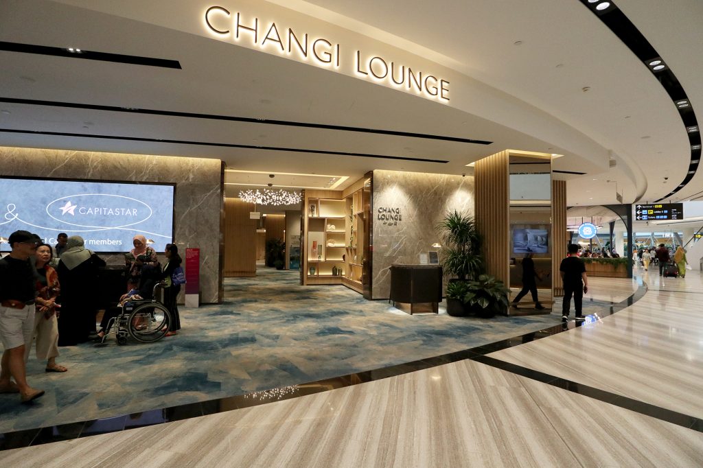 Review: Changi Lounge, Jewel Singapore Changi Airport - Mainly Miles