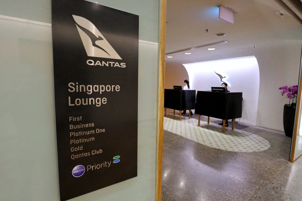 Qantas reopens Singapore Business Class lounge - Mainly Miles