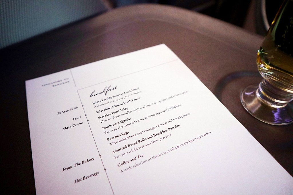 Singapore Airlines brings back printed menus in First and Business ...