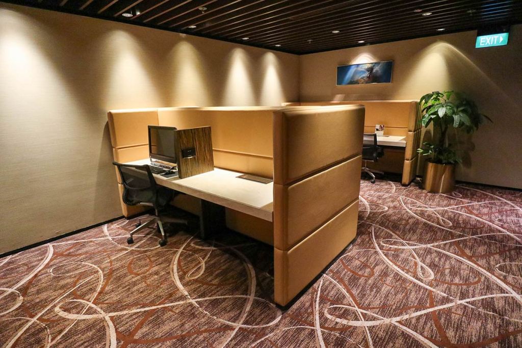 Singapore Airlines reopening Changi T2 SilverKris Lounges on 11 October ...