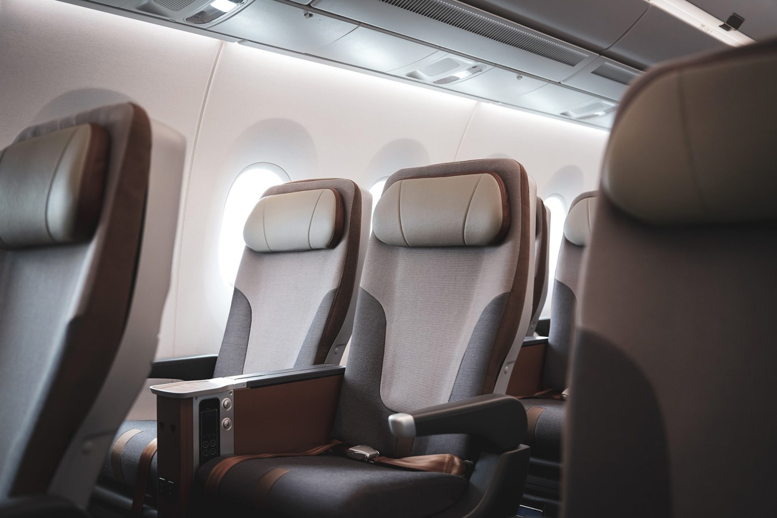 Starlux reveals new A350 long-haul First and Business Class cabins ...