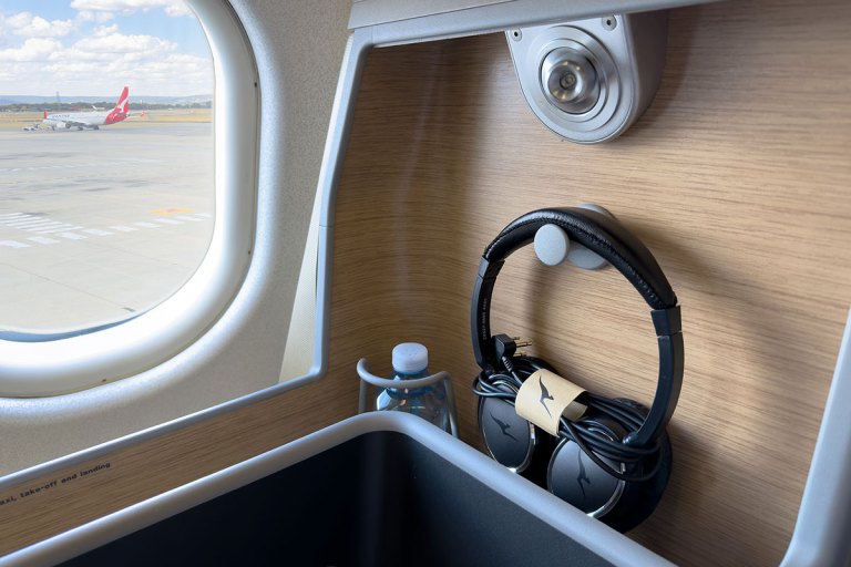Review: Qantas A330 Business Class - Mainly Miles