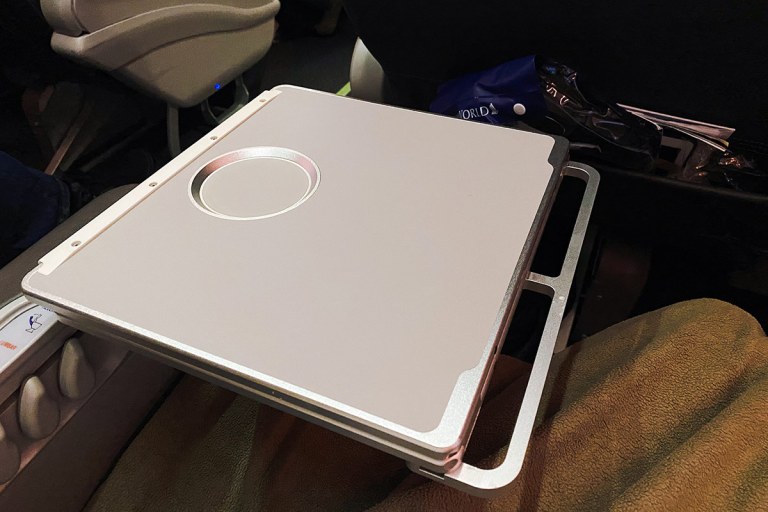 Review: Singapore Airlines 737-800 Business Class - Mainly Miles