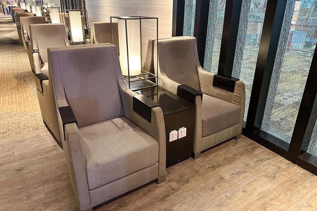 Review: Marhaba Lounge Singapore Changi T1 - Mainly Miles