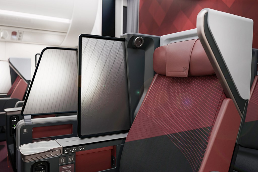 Singapore Airlines launching all-new First Class and Business Class on ...