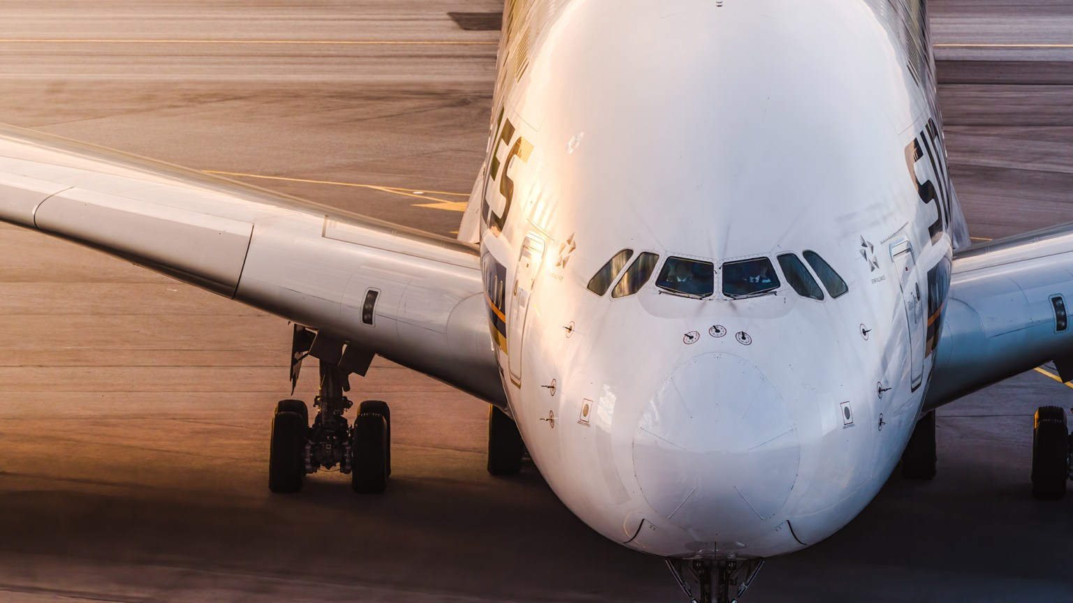 Singapore Airlines delays Dubai restart again, set to drop A380 for the ...