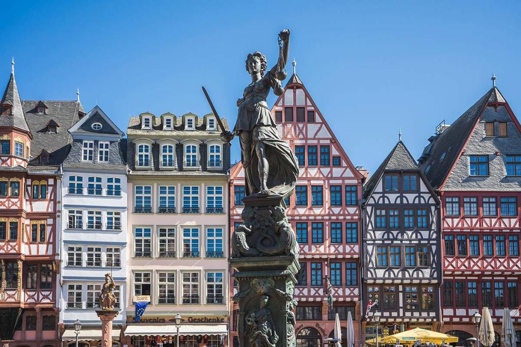 Where is Singapore Airlines flying its Airbus A380s? - Mainly Miles