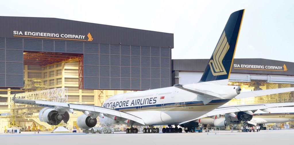 Singapore Airlines halves London A380 service to one daily in early ...