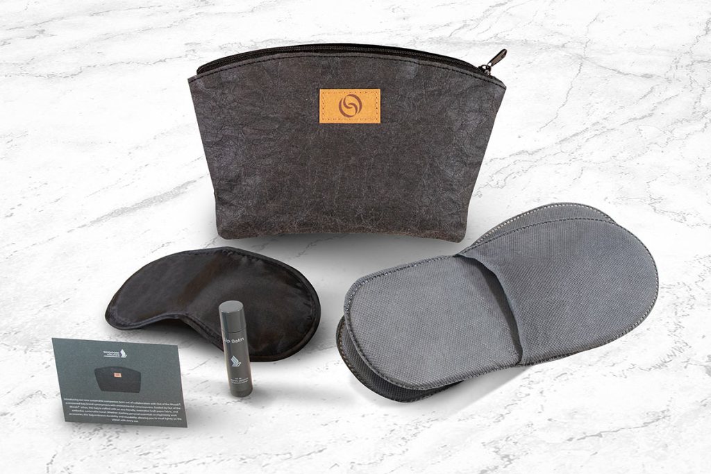 Singapore Airlines enhances Premium Economy service, including amenity ...