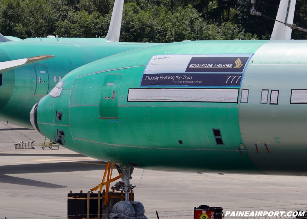 Official: Singapore Airlines Boeing 777-9 deliveries delayed till 2026 ...
