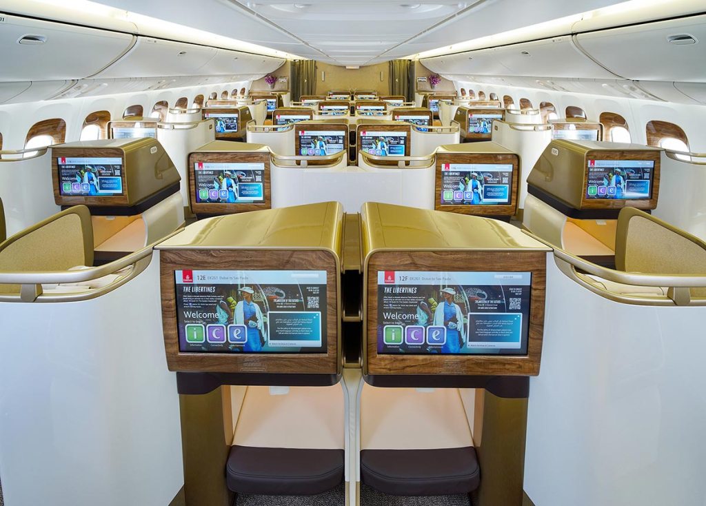 Uninspiring: Emirates reveals 'new' Business Class for Boeing 777s ...