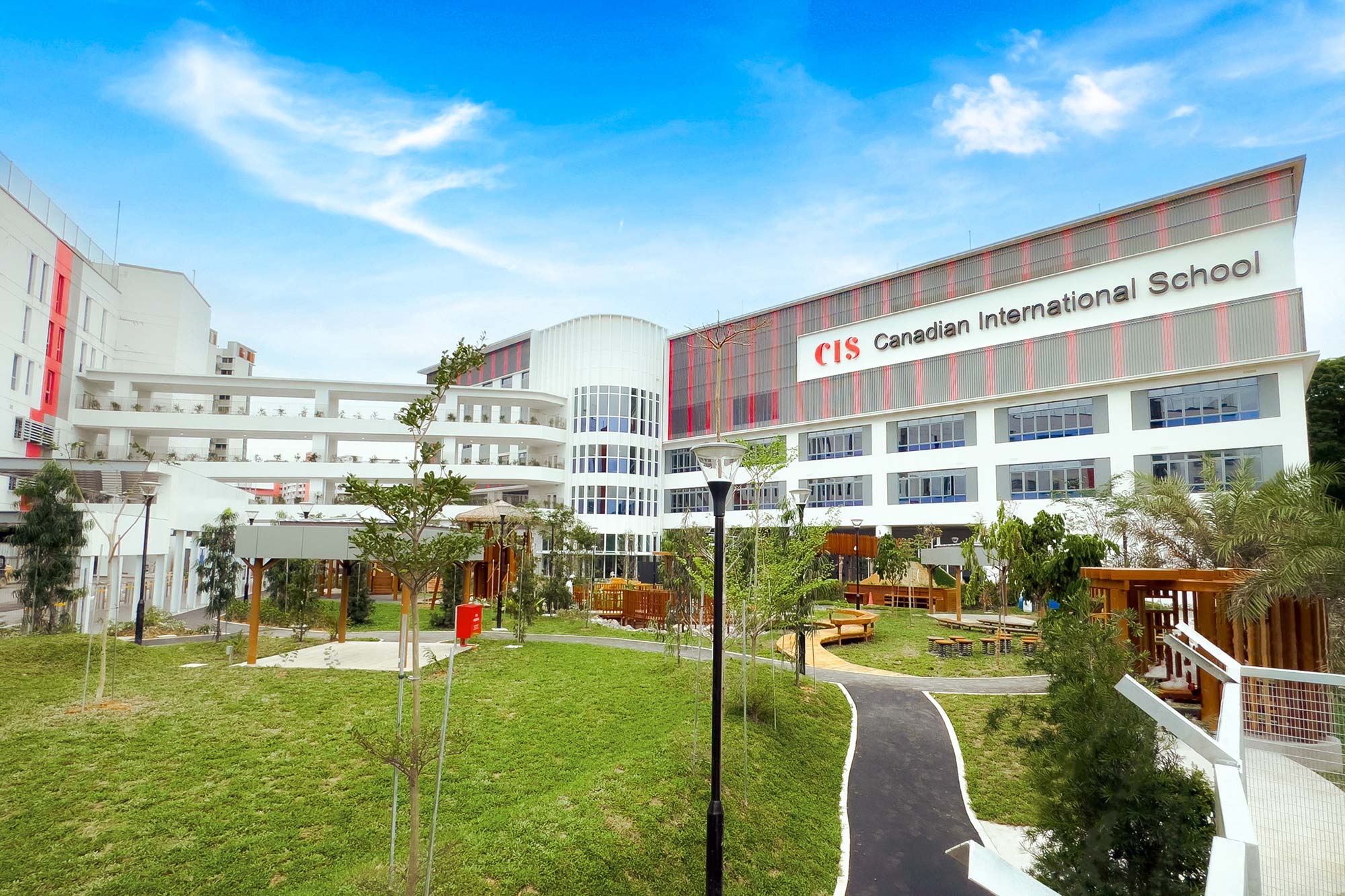 Mainly Miles - Maximise your miles.