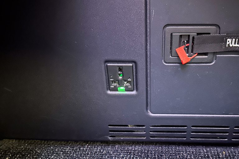 Review: Finnair Airbus A350 'AirLounge' Business Class - Mainly Miles