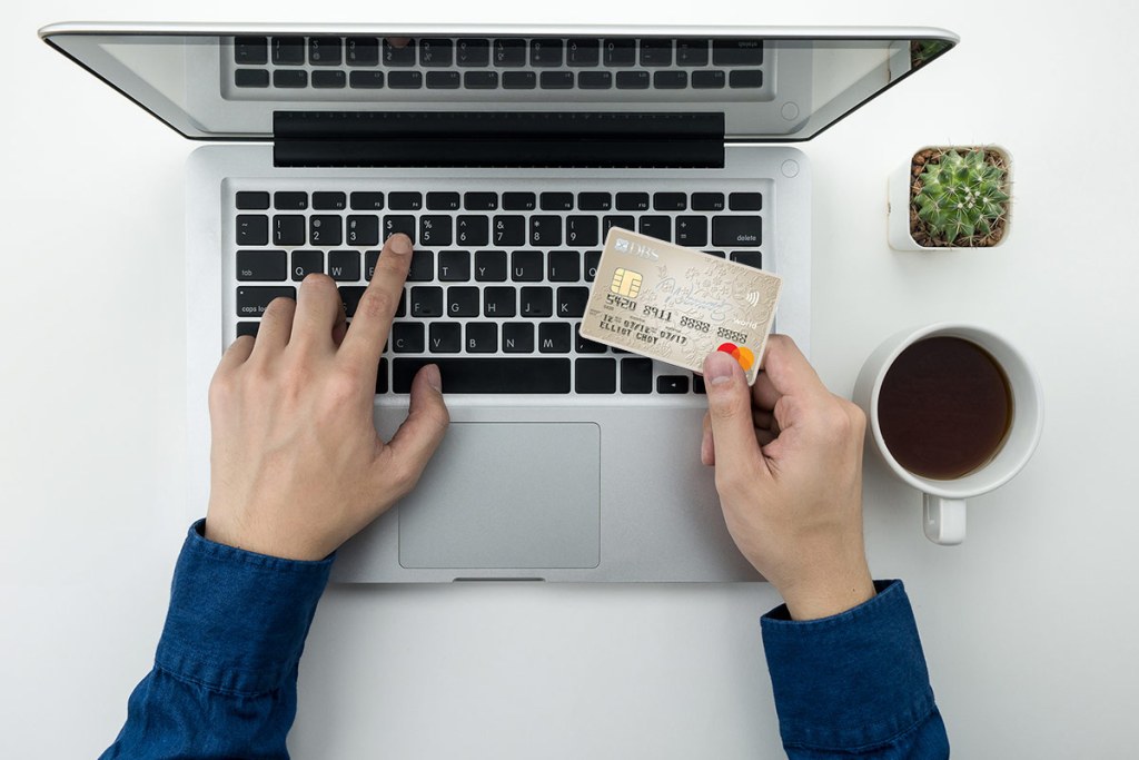 DBS Woman's World Card Review (2025) - Mainly Miles