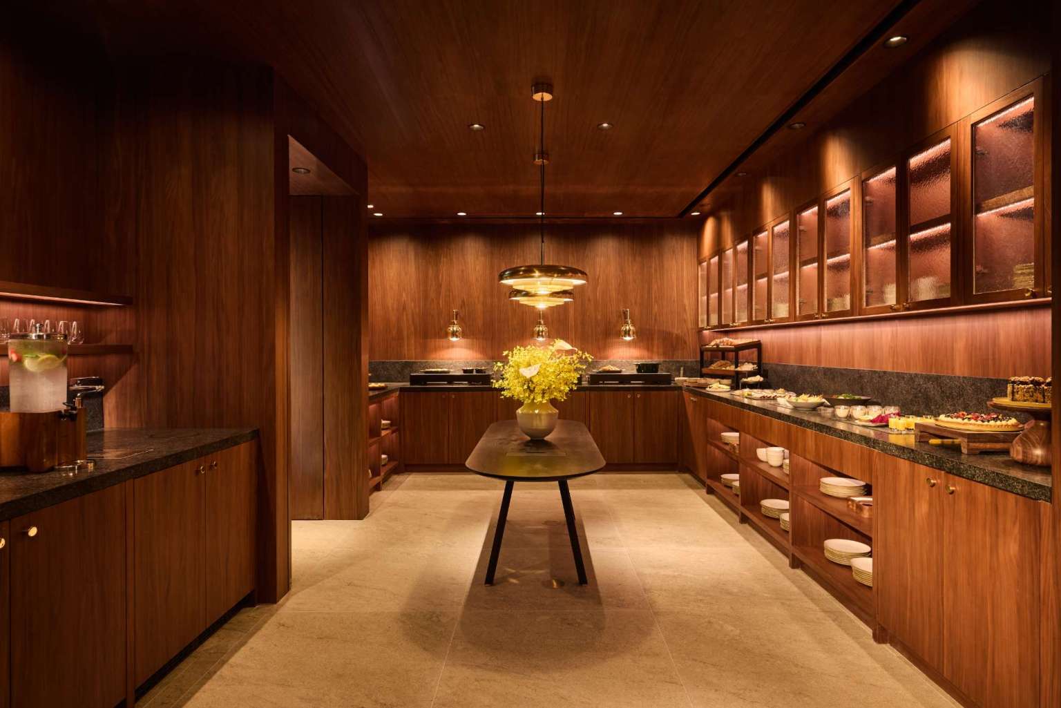Cathay Pacific's 'The Wing' First Class lounge reopens in Hong Kong ...